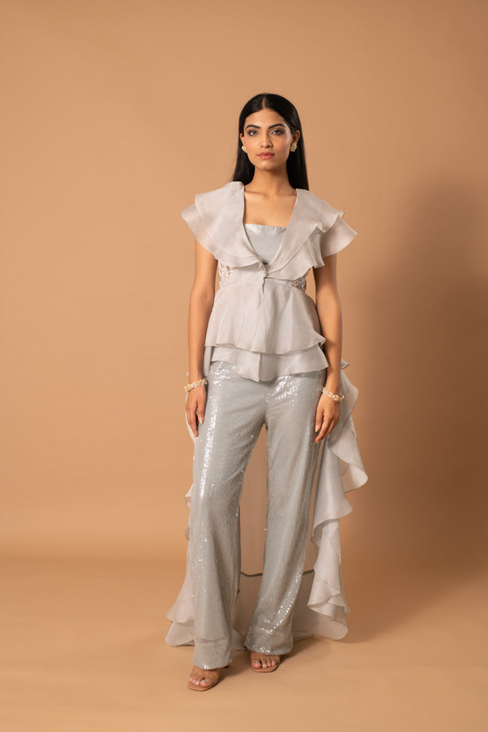 Buy Designer Wedding Lehengas, Sarees, Gown & Sherwani In Jaipur|India